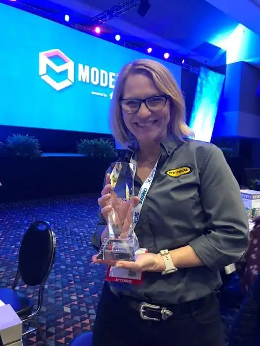 Lisa Richardson Honored as MHI Young Professional of the Year | Hytrol
