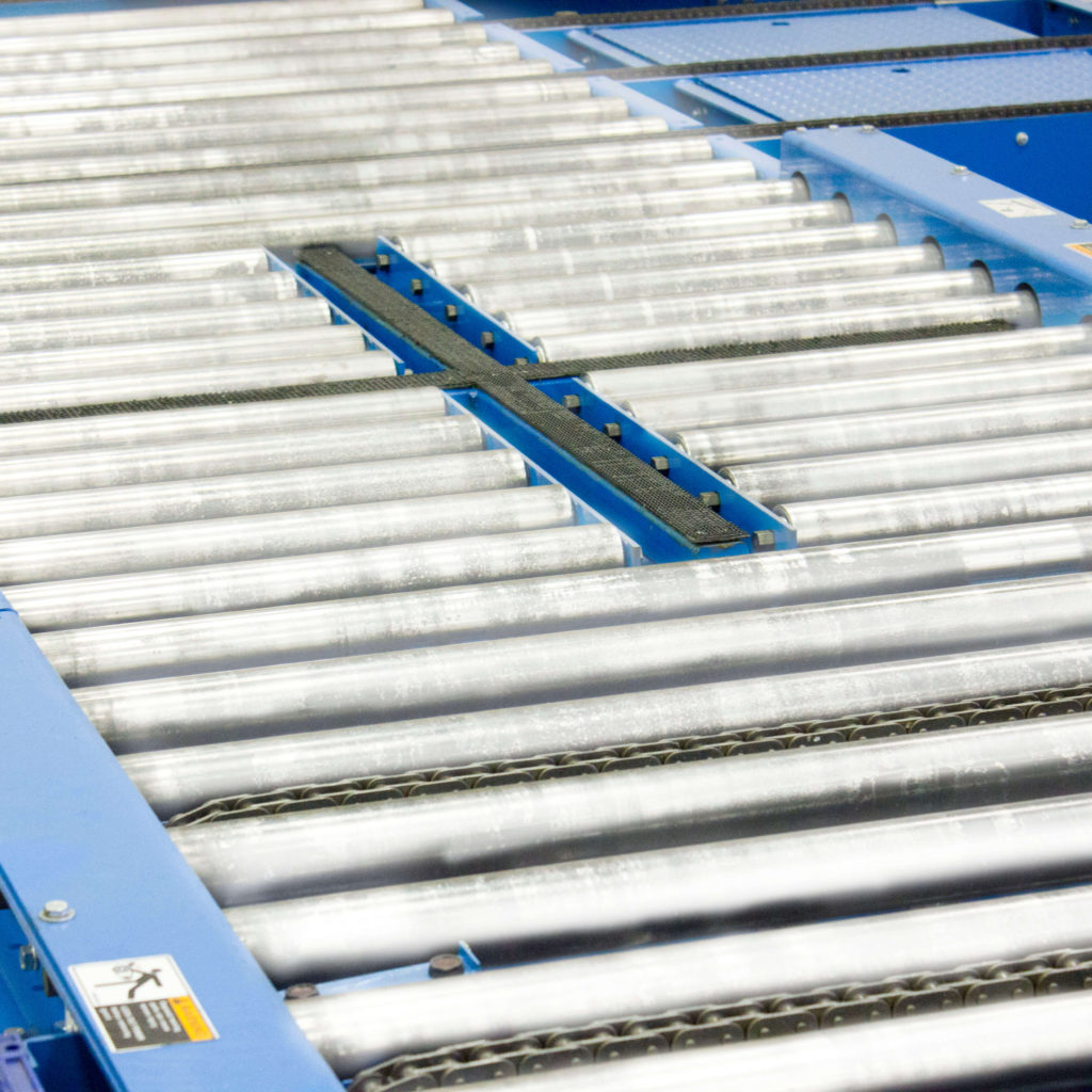 Lift and Rotate Conveyors | Hytrol